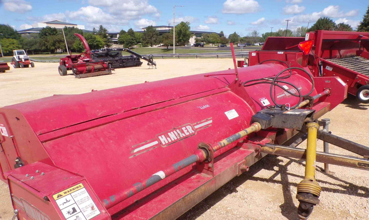 SOLD - Hiniker 5600 Lot No. b0ae0a6d-18d8-11ed-8bec-0246304ce823 Hay ...