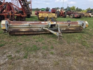 SOLD - Hiniker 4000 Lot No. 120 Hay and Forage | Tractor Zoom
