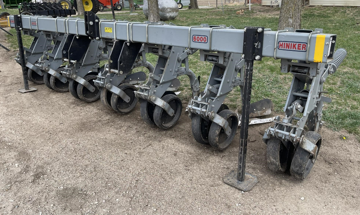 SOLD - Hinker 6000 Tillage Row Crop Cultivators | Tractor Zoom