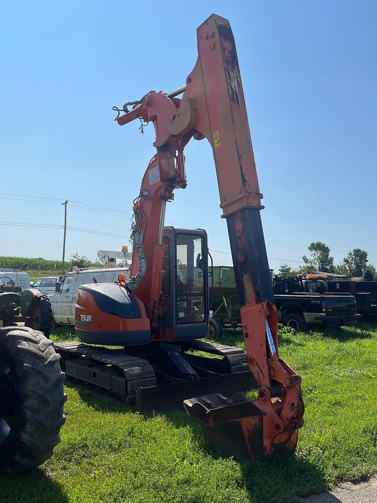 Hitachi EX75UR Construction Compact Excavators for Sale | Tractor Zoom