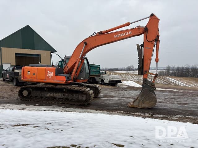 Hitachi ZAXIS 200LC Lot No. 180 Construction For Sale with 10,018 Hrs ...