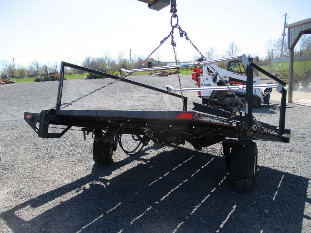 Hoelscher 1000 Hay and Forage Bale Accumulators/Movers for Sale ...