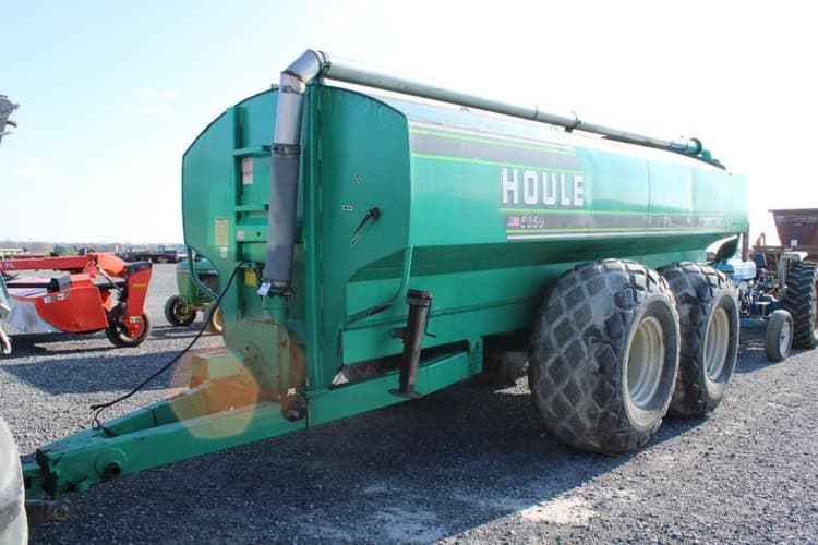 SOLD - Houle S350 Manure Handling Manure Spreaders - Liquid | Tractor Zoom