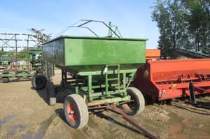 Huskee 165 Lot No. 677 Harvesting For Sale | Tractor Zoom
