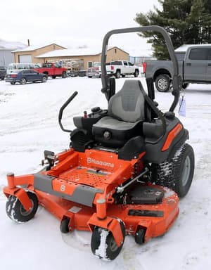 SOLD - Husqvarna Z560 Lot No. 55 Other Equipment with 86 Hrs | Tractor Zoom