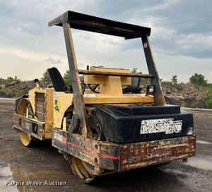 SOLD - Hypac C766C Construction with 4,969 Hrs | Tractor Zoom