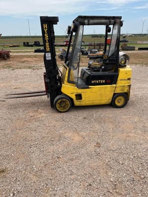 SOLD - Hyster 50 Lot No. 33 Construction with 5,705 Hrs | Tractor Zoom