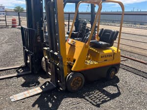SOLD - Hyster S30A Construction with --- Hrs | Tractor Zoom