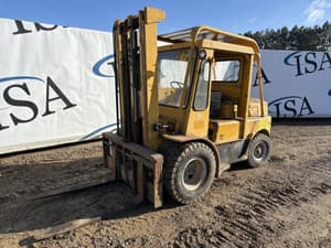 SOLD - Hyster Challenger 80 Lot No. 28897 Construction with 2,917 Hrs ...