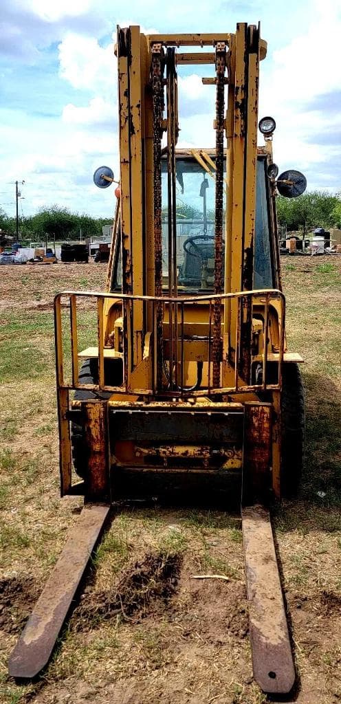 Hyster H100XL Construction Forklifts for Sale | Tractor Zoom