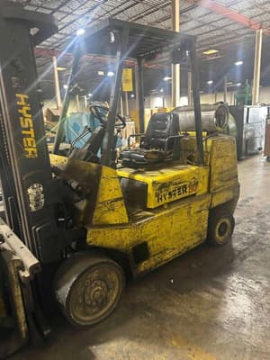 SOLD - Hyster S80XL Lot No. 27 Construction with --- Hrs | Tractor Zoom