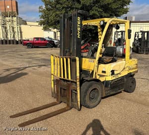 SOLD - Hyster H70FT Lot No. NQ9028 Construction with 101 Hrs | Tractor Zoom