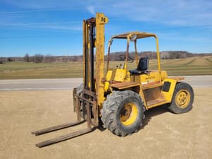 SOLD - Hyster P60A Lot No. 5352 Construction with 6,236 Hrs | Tractor Zoom