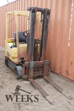 SOLD - Hyster S30XM Lot No. 15675 Construction with --- Hrs | Tractor Zoom