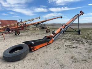SOLD - Batco 1545 Lot No. 960 Harvesting with --- Ft | Tractor Zoom