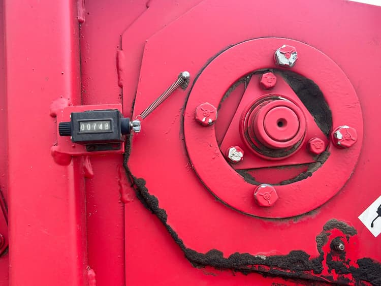 Gehl 1310 Hay and Forage Balers - Round for Sale | Tractor Zoom