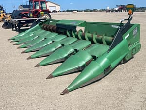 SOLD - Clark 830 Lot No. 176 Harvesting with 8 Rows | Tractor Zoom