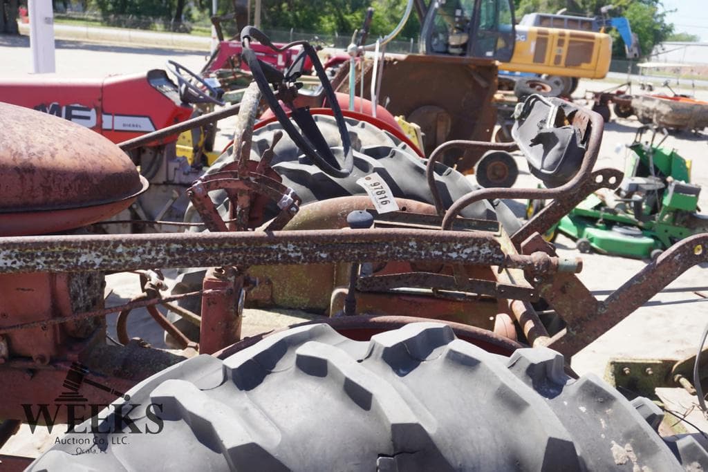 International Harvester 140 Tractors Less than 40 HP for Sale | Tractor ...