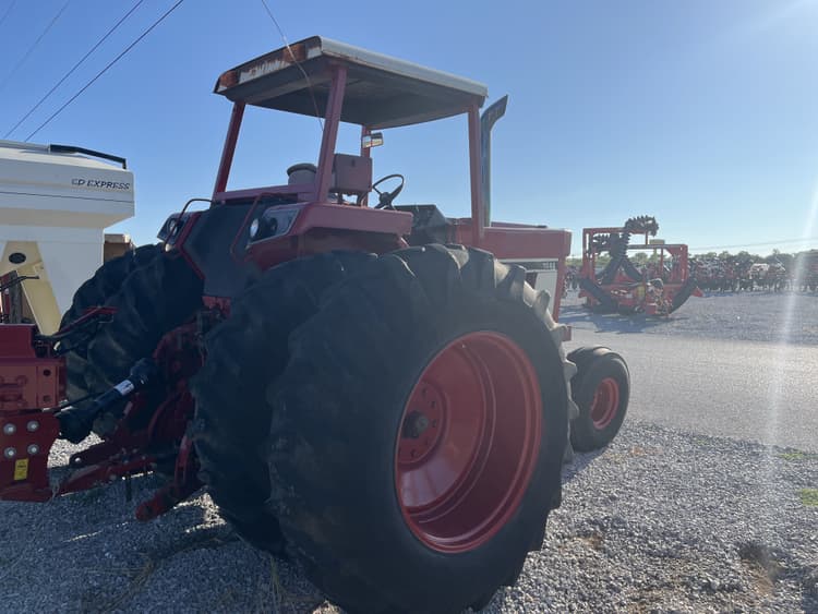 International Harvester 1586 Tractors 175 to 299 HP for Sale | Tractor Zoom