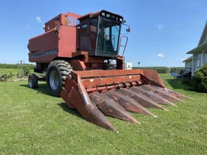 SOLD - Case IH 1640 Lot No. 5 Combines with 1,745 Hrs | Tractor Zoom