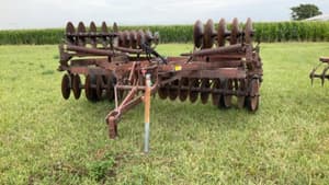 SOLD - IH 18' 470 Disc w/cylinder Tillage with 18 ft | Tractor Zoom
