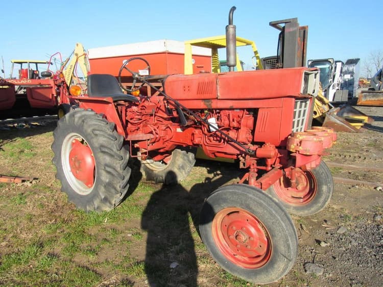 International Harvester 274 Tractors Less than 40 HP for Sale | Tractor ...