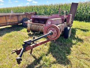 SOLD - International Harvester 435 Lot No. 25 Hay and Forage with ...