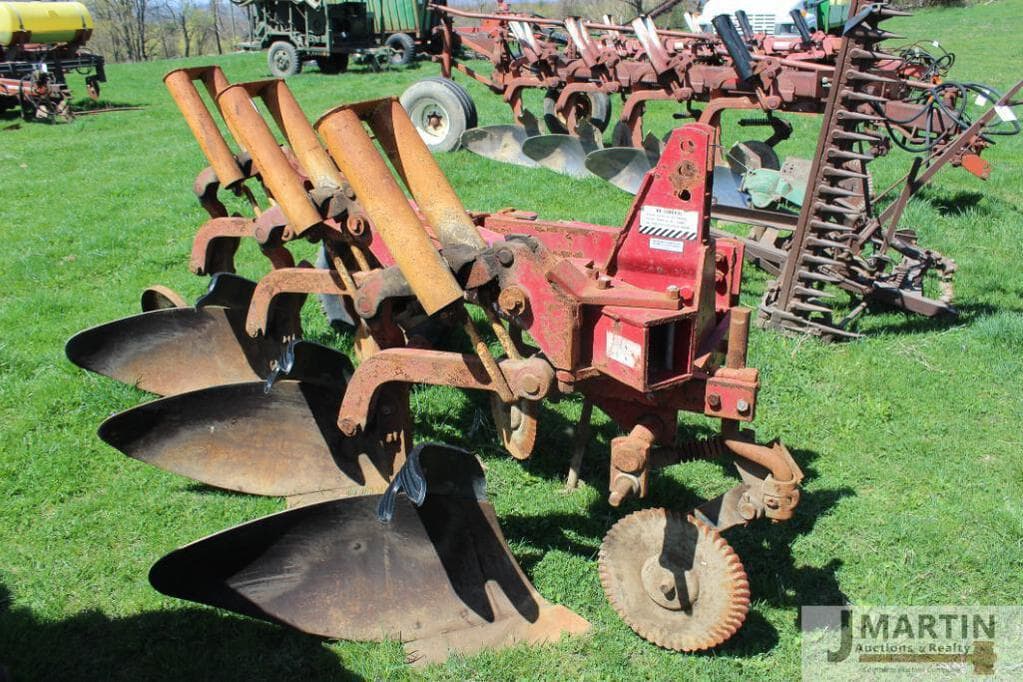 International Harvester 450 Tillage Plows for Sale | Tractor Zoom