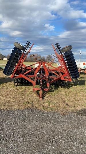 SOLD - IH 490 24ft Disk Tillage with 24 ft | Tractor Zoom