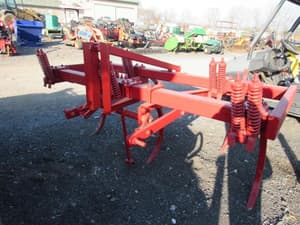 SOLD - IH 55 3Pt 5 Tooth Chisel Plow Tillage with --- In | Tractor Zoom