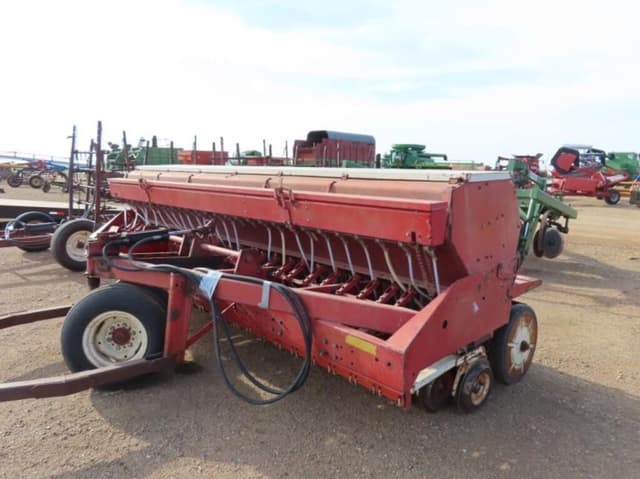 International Harvester 620 Planting Grain Drills for Sale | Tractor Zoom