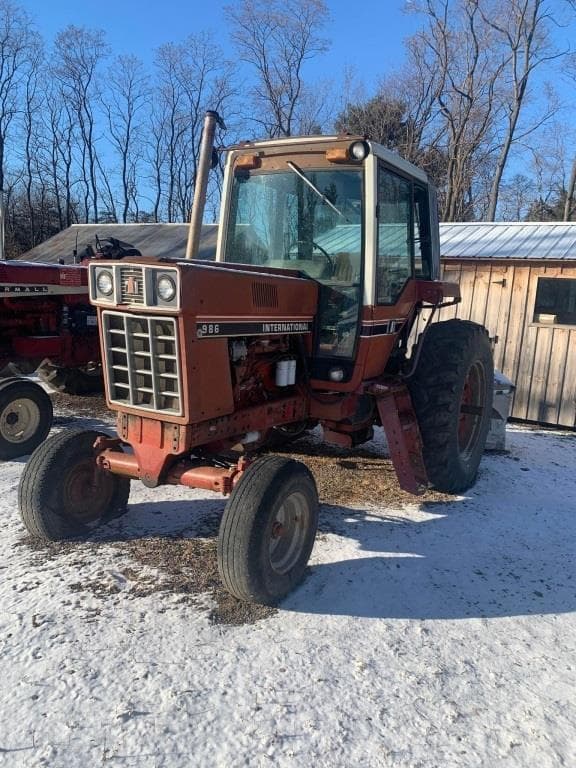 International Harvester 986 Tractors 100 to 174 HP for Sale | Tractor Zoom