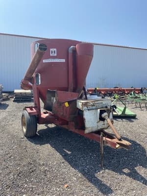 SOLD - International Harvester 1050 Lot No. 878 Hay and Forage ...