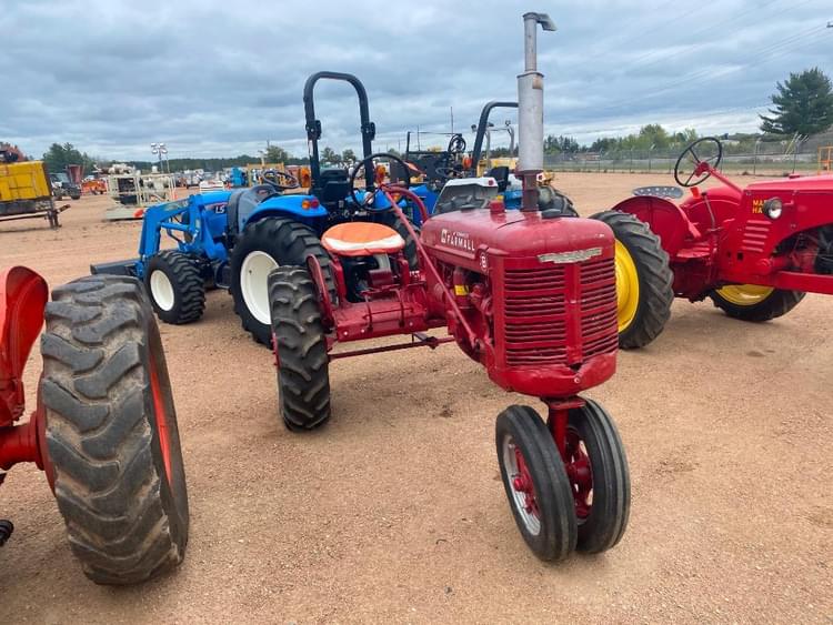 Farmall B Tractors Less than 40 HP for Sale | Tractor Zoom