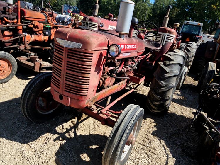 SOLD - McCormick-Deering W-4 Tractors Less than 40 HP | Tractor Zoom