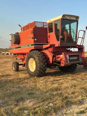 SOLD - International Harvester 1460 Lot No. 2970 Combines with 4,300 ...