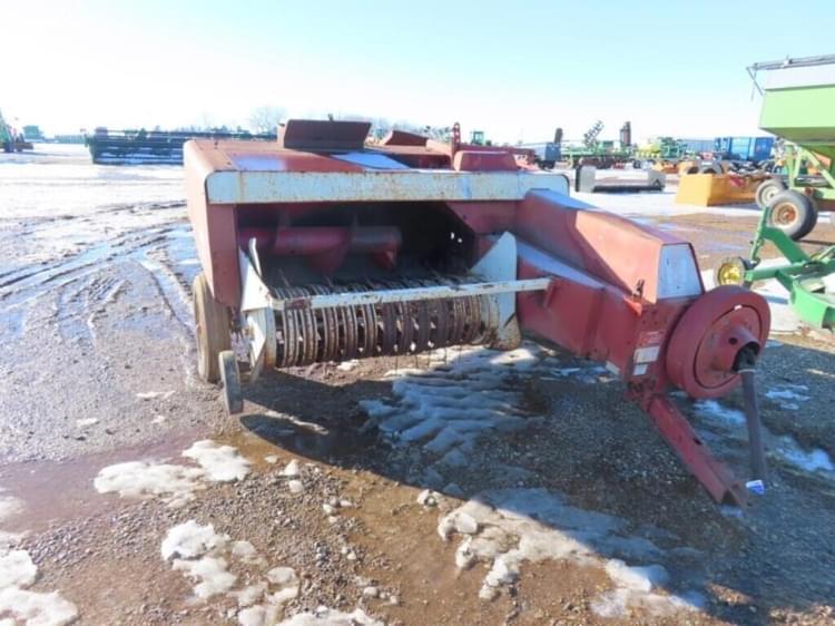International Harvester 430 Hay and Forage Balers - Square for Sale ...