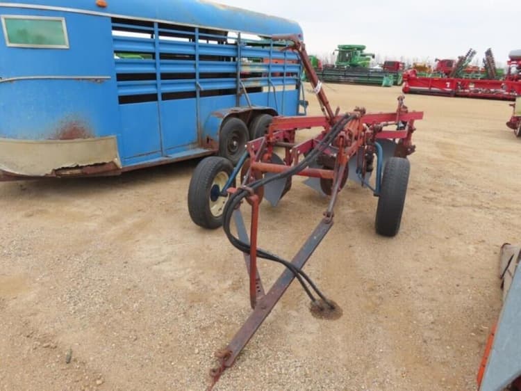 International Harvester 60 Tillage Plows for Sale | Tractor Zoom
