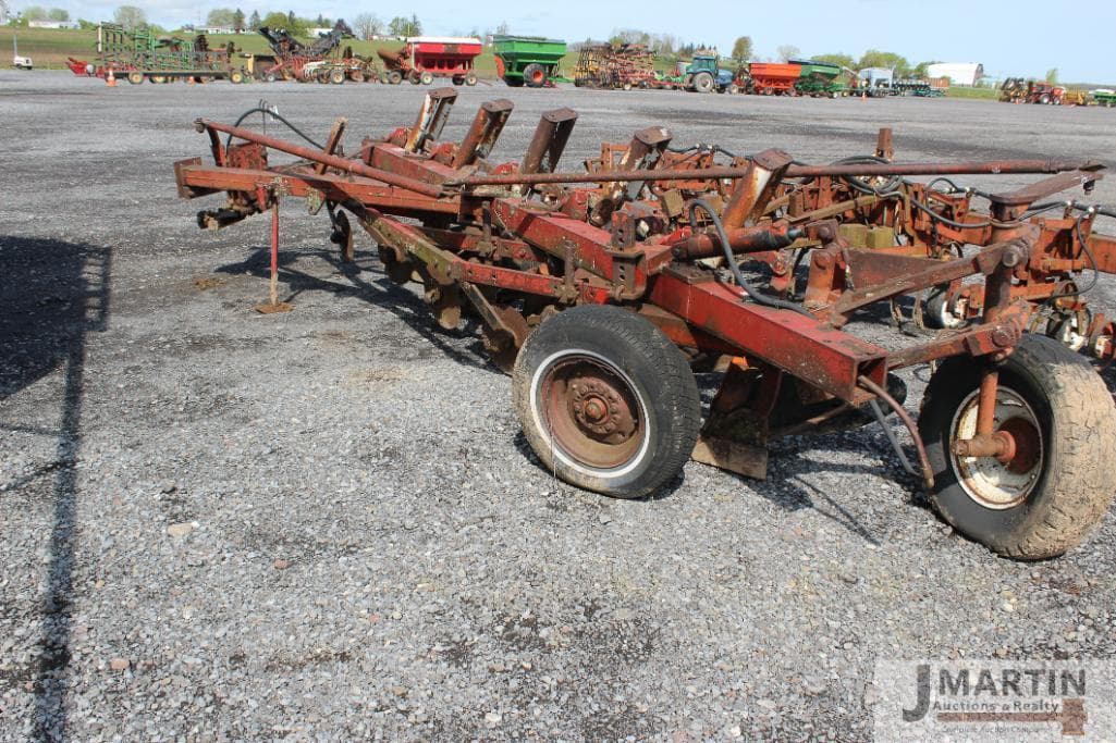 International Harvester 700 Tillage Plows for Sale | Tractor Zoom