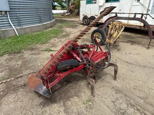 SOLD - International Harvester 1000 Lot No. 6 Hay and Forage | Tractor Zoom