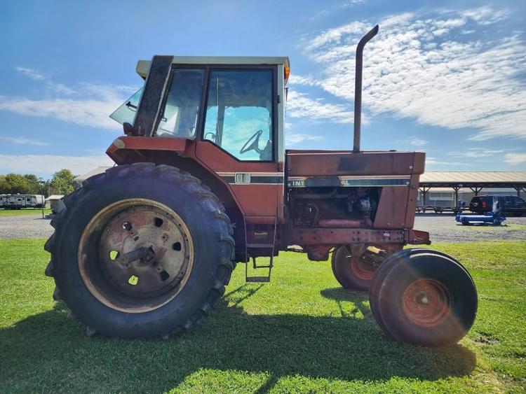 International Harvester 1086 Tractors 100 to 174 HP for Sale | Tractor Zoom