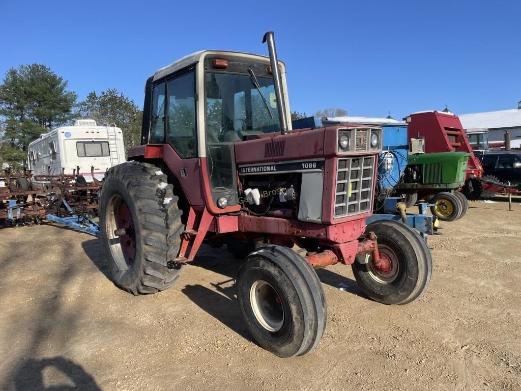 International Harvester 1086 Tractors 100 to 174 HP for Sale | Tractor Zoom