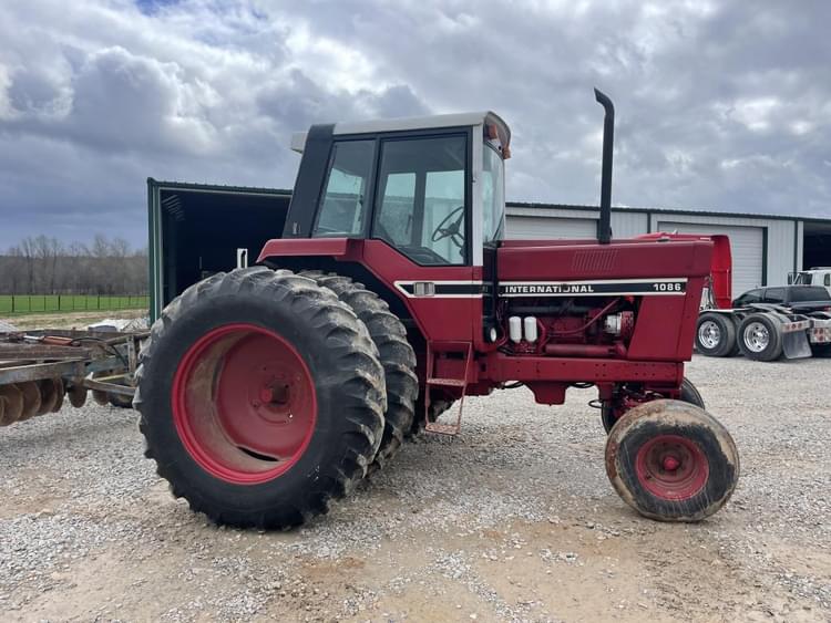 International Harvester 1086 Tractors 100 to 174 HP for Sale | Tractor Zoom