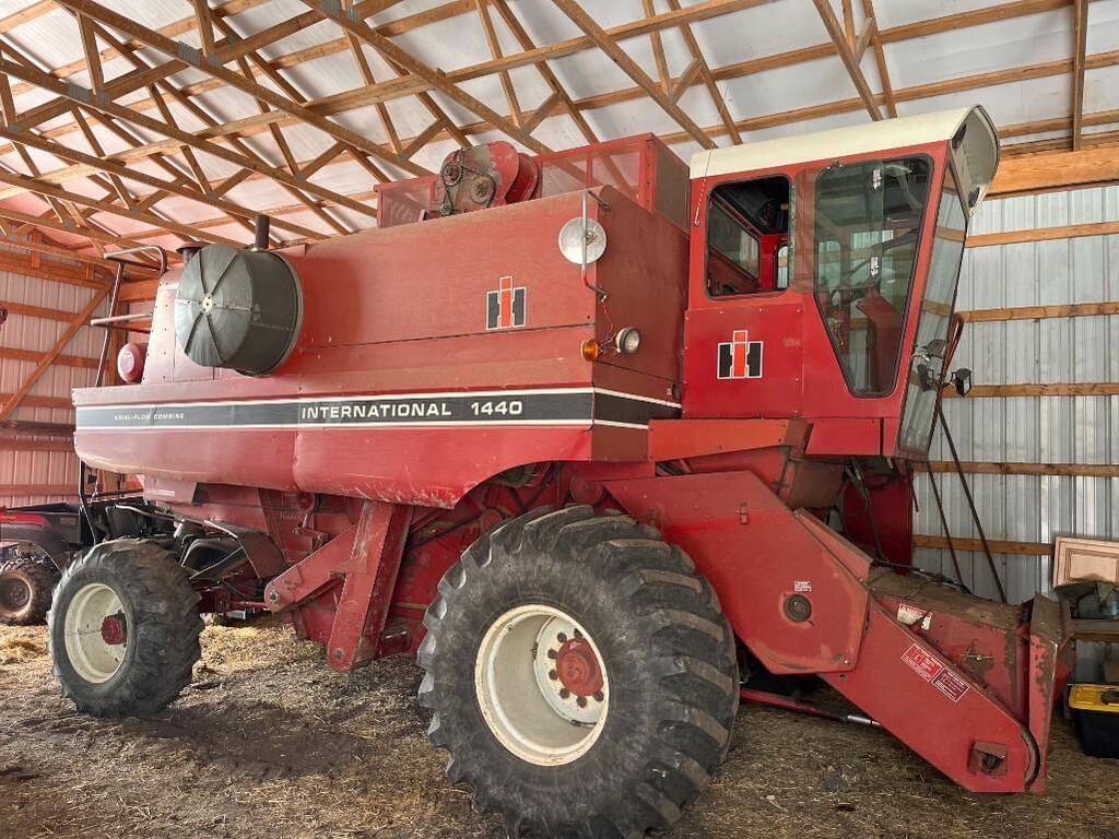 International Harvester 1440 Combines Other for Sale | Tractor Zoom