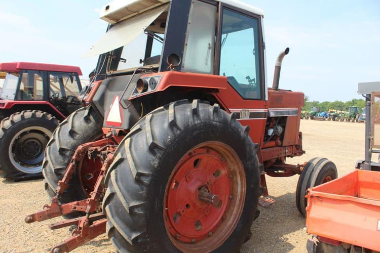 International Harvester 1486 Tractors 100 to 174 HP for Sale | Tractor Zoom