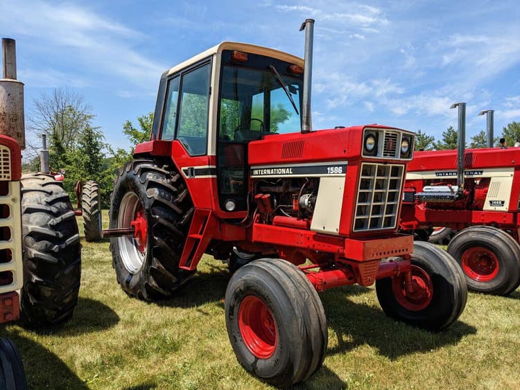 International Harvester 1586 Tractors 175 to 299 HP for Sale | Tractor Zoom