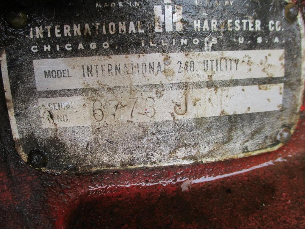 International Harvester 240 Tractors 40 to 99 HP for Sale | Tractor Zoom