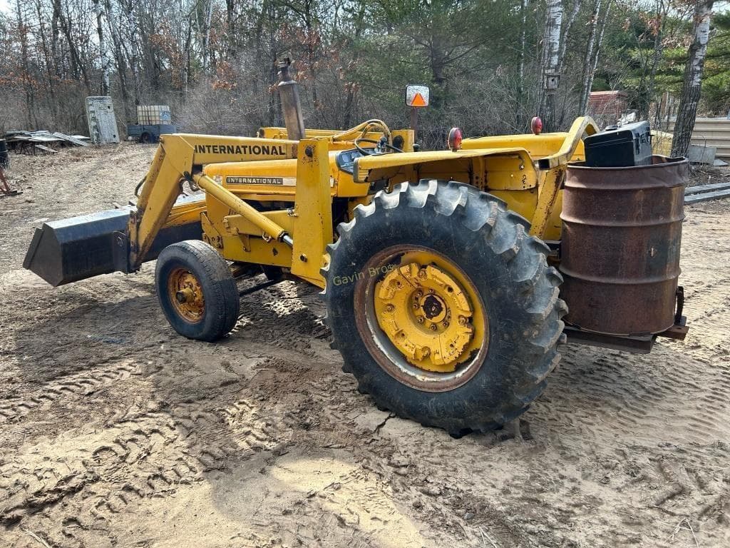 International Harvester 2500A Tractors 40 to 99 HP for Sale | Tractor Zoom