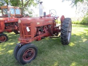 International Harvester 300 Tractors For Sale with 45 HP | Tractor Zoom