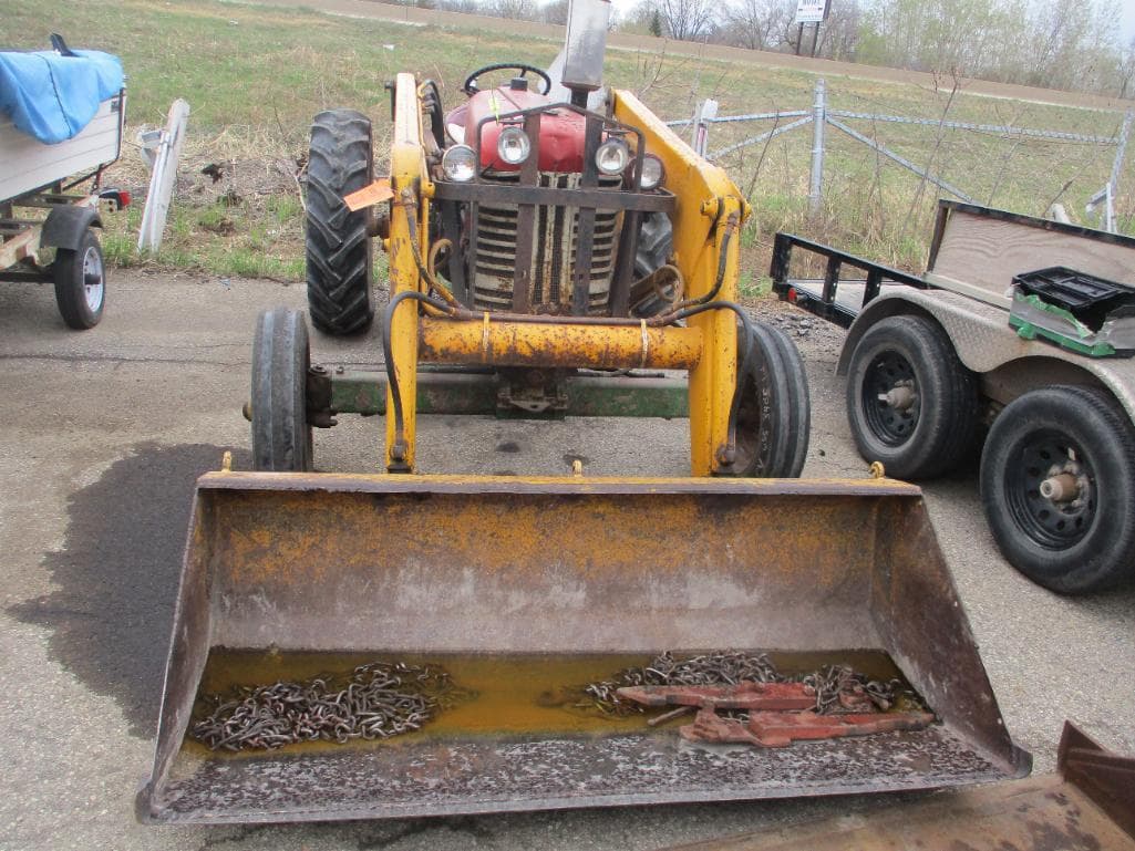 International Harvester 300 Tractors 40 to 99 HP for Sale | Tractor Zoom